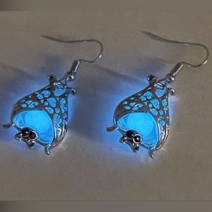 Jewelry | Glowing Bat Hanging Upside Down Lacey Mesh Lattice Wing ...